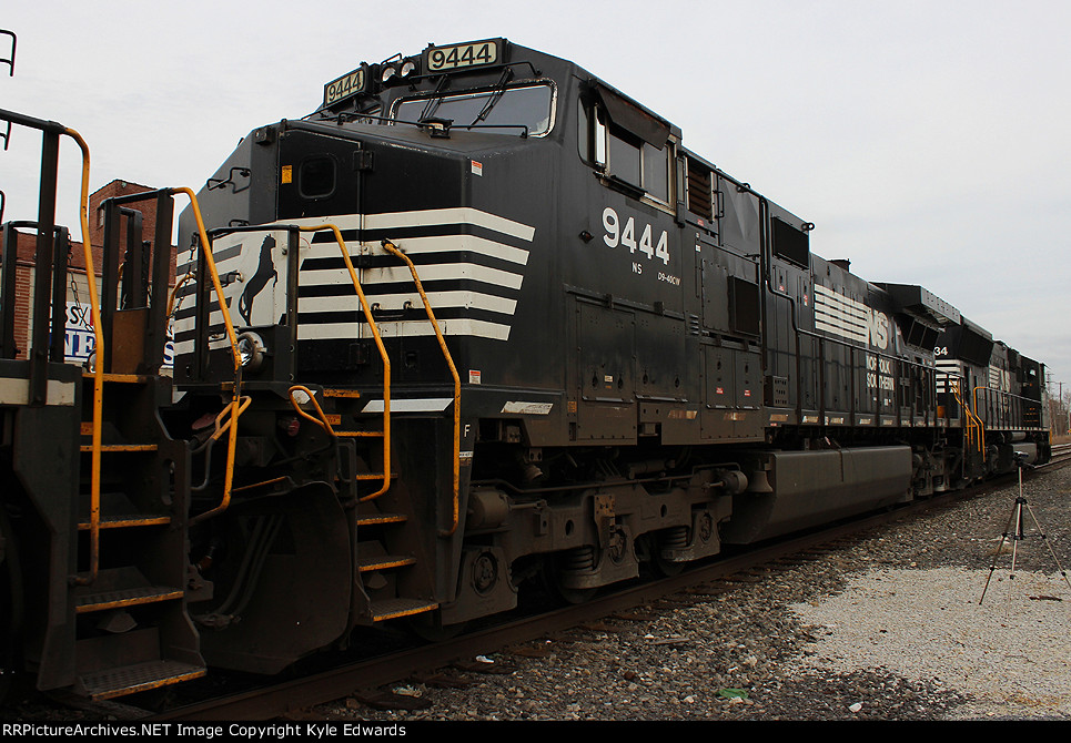 NS C40-9W #9444 on 38G